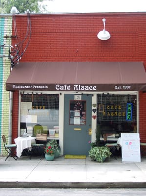 CAFE ALSACE - Updated October 2025 - 209 Photos & 326 Reviews - 121 E ...
