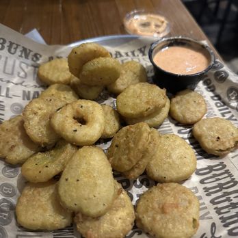 STACK’D BURGERS & BEER - OAKLAND - Updated January 2025 - 263 Photos ...