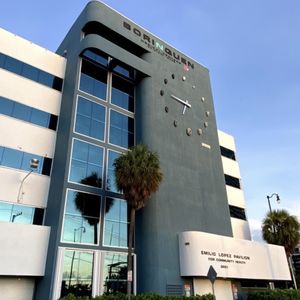 UNIVERSITY OF MIAMI HOSPITAL - Updated April 2025 - 46 Photos & 156 ...