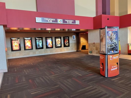 REGAL UA LAGUNA VILLAGE - 255 Photos & 198 Reviews - 8755 Center ...