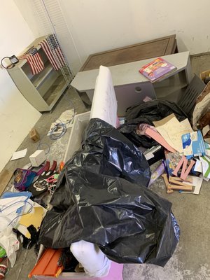 JUNKMAN JUNK REMOVAL AND DUMPSTER RENTALS - Updated September 2024 - 42 ...