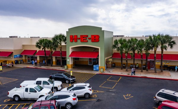H-E-B - Updated October 2025 - 12 Photos - 3601 Pecan Blvd, McAllen ...