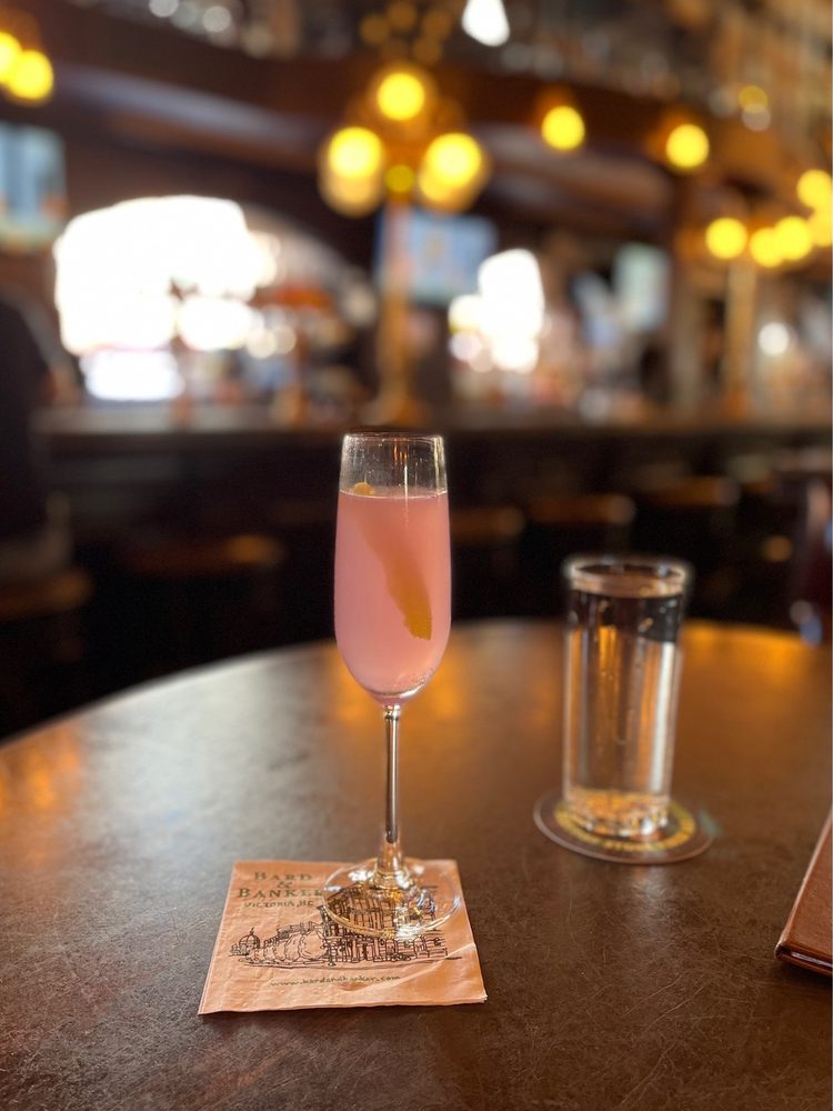 BARD AND BANKER - 417 Photos & 444 Reviews - Pubs - 1022 Government ...