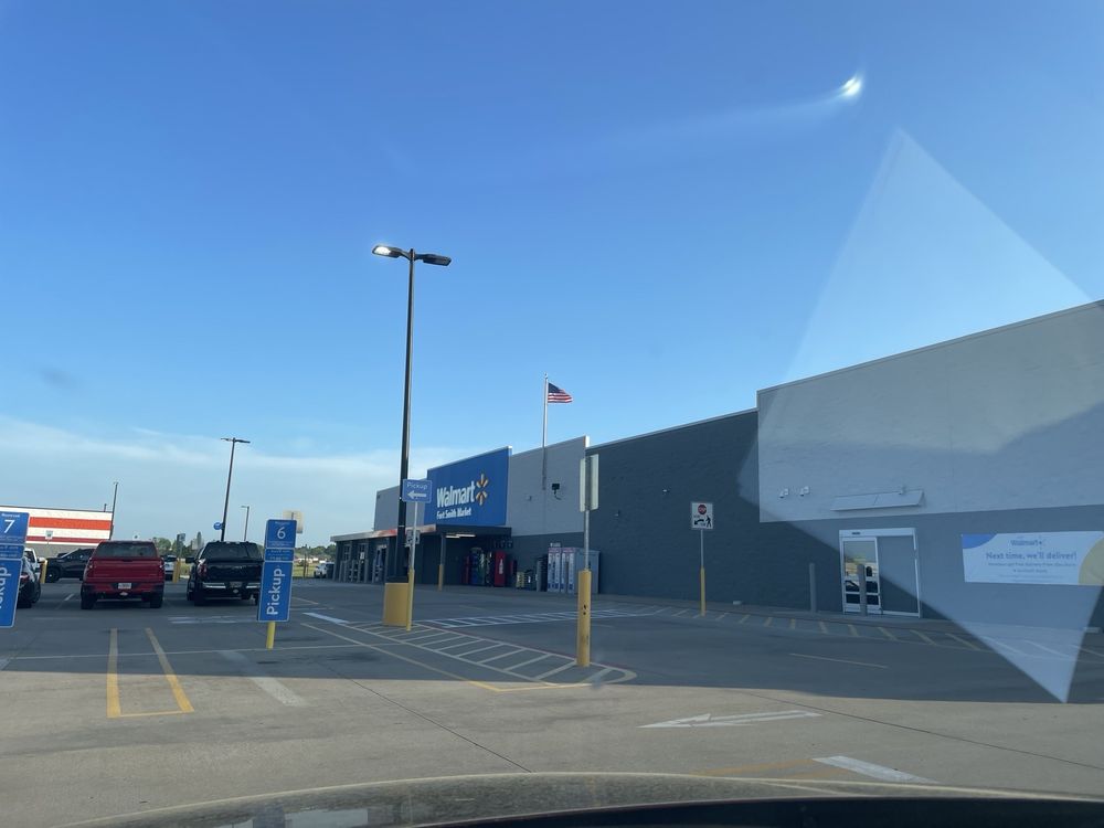 WALMART NEIGHBORHOOD MARKET - Updated August 2024 - 12 Photos - 8600 ...