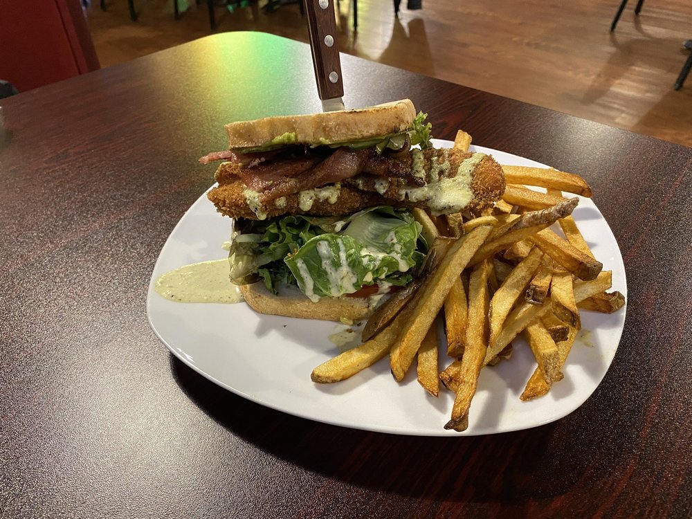 SULLY’S GASTROPUB - 15 Photos & 11 Reviews - 504 Shoup Ave, Idaho Falls ...