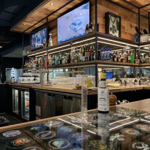 32 BAR & GRILL - 67 Photos & 36 Reviews - Restaurants near Seattle, WA ...