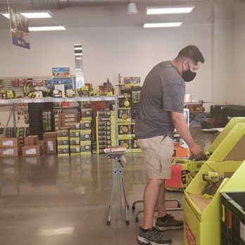 DIRECT TOOLS FACTORY OUTLET - Updated July 2025 - 15869 N Fwy Service ...