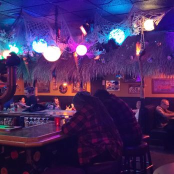 RED DWARF - Updated January 2025 - 563 Photos & 301 Reviews - 1305 ...