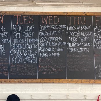 MATTHEWS CAFETERIA - 282 Photos & 398 Reviews - 2299 Main St, Tucker ...