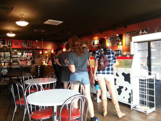 WINEGAR’S - Updated October 2025 - 26 Photos & 63 Reviews - 1013 E ...