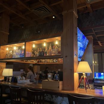 RED ROOSTER PUB - Updated January 2026 - 26 Photos & 52 Reviews - 10 ...