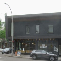 DOLLY OLIVE - Updated January 2026 - 554 Photos & 248 Reviews - 527 SW ...