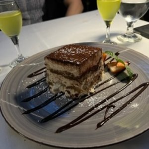 BAROLO EAST - 272 Photos & 262 Reviews - 214 E 49th St, New York, New ...