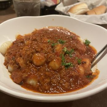 GINO’S ITALIAN RESTAURANT - 390 Photos & 553 Reviews - 1701 S Mays St ...