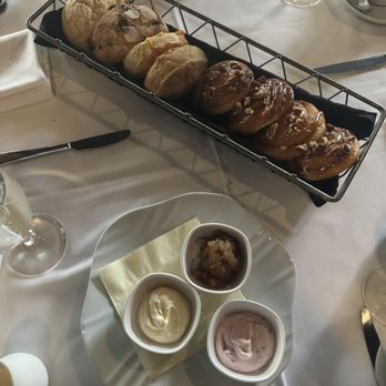 CANOE - Updated August 2024 - 3304 Photos & 2410 Reviews - 4199 Paces ...