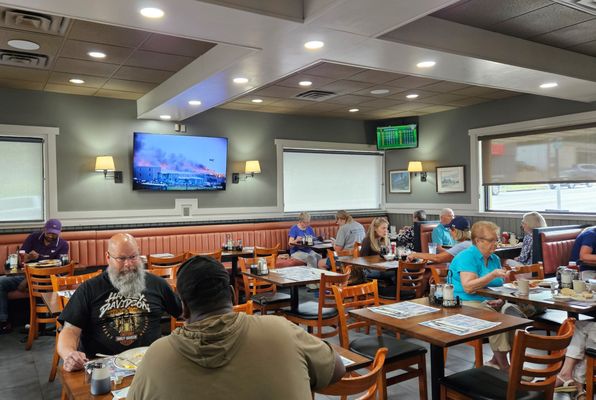 ASHLAND CAFÉ, BAR & GRILL - Updated October 2025 - 145 Photos & 160 ...