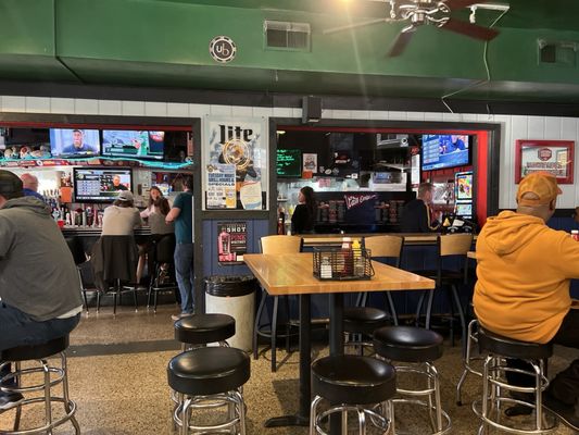 PLAYERS SPORTS BAR - Updated October 2025 - 95 Photos & 75 Reviews ...