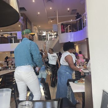 AIR RESTAURANT + LOUNGE - Updated February 2025 - 210 Photos & 244 ...