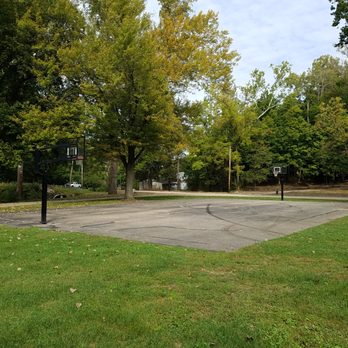 MACONAQUAH PARK - Updated September 2025 - 11 Photos - 1496 Strawtown ...