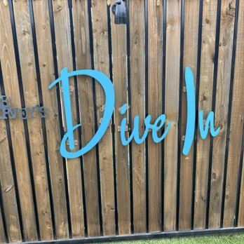 LEE HARVEY’S DIVE IN SWIM CLUB - Updated October 2025 - 25 Photos ...