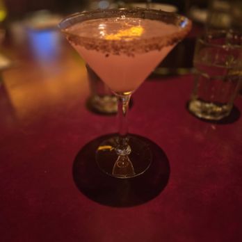 DRAKE’S HOLLYWOOD - Updated November 2024 - 128 Photos & 33 Reviews ...