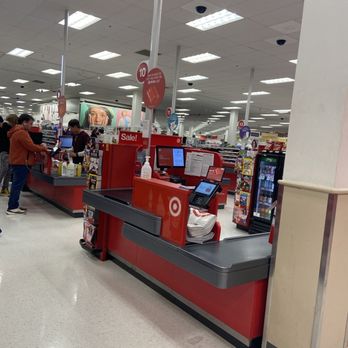 TARGET - Updated July 2025 - 414 Photos & 476 Reviews - 133 Serramonte ...