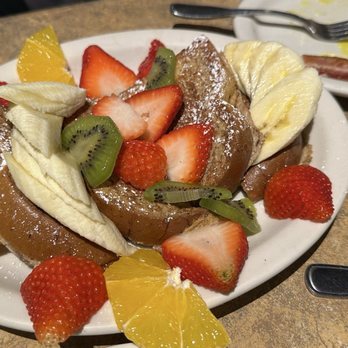 SILVER SPUR - Updated April 2025 - 328 Photos & 587 Reviews - 2650 ...