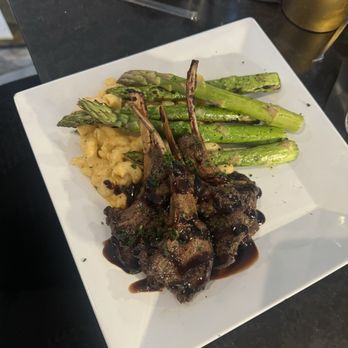 KATCH KITCHEN & COCKTAILS - Updated July 2024 - 237 Photos & 169 ...