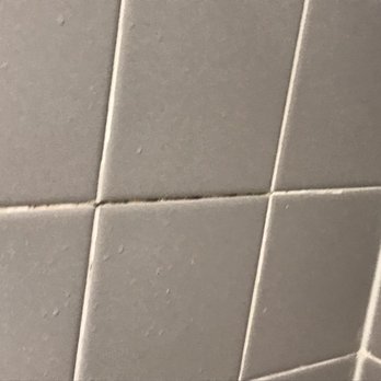 EDGEWATER HOTEL AND WATERPARK - Updated July 2025 - 162 Photos & 154 ...