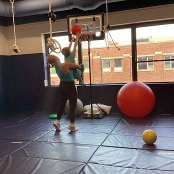 MERLIN DAY ACADEMY - Updated December 2025 - 58 Photos - 3319 N Elston ...