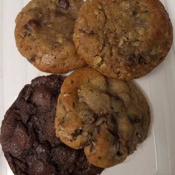 HUNGRY BEAR COOKIES - Updated May 2025 - 70 Photos & 134 Reviews - 5090 ...