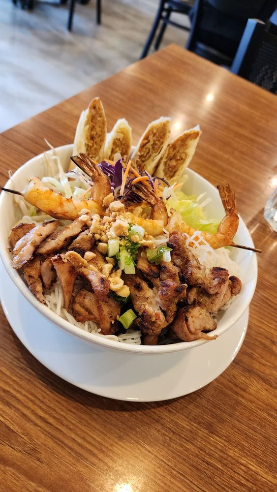 PHO DU - Updated January 2026 - 36 Photos & 57 Reviews - 14012 - 127 St ...