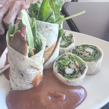 DAISY MINT - Updated January 2025 - 1480 Photos & 1905 Reviews - 1218 E ...