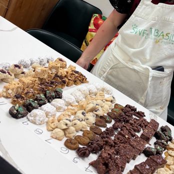 SWEET BASIL GOURMETWARE & COOKING SCHOOL - Updated December 2025 - 76 ...