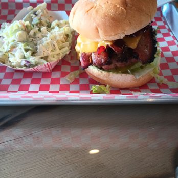 CHUB’S BLUE PIG BBQ - 83 Photos & 129 Reviews - 68 Union St, Attleboro ...