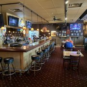 NEWT’S SOUTH - 73 Photos & 81 Reviews - Burgers - 1201 S Broadway ...