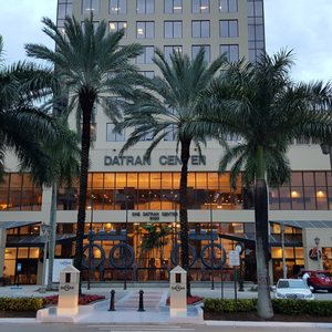 ANDREU, PALMA, LAVIN & SOLIS - Updated January 2025 - 13 Photos - 815 ...