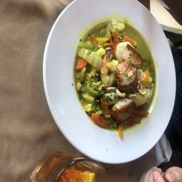 LOCALS - Updated December 2025 - 86 Photos & 115 Reviews - 1760 ...