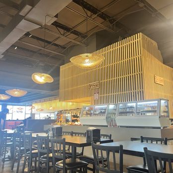 GOLDEN APPLE BUFFET - Updated August 2024 - 18 Photos & 27 Reviews ...