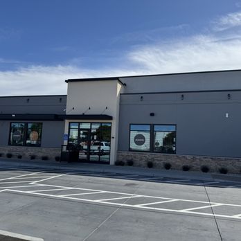 RAISING CANE’S CHICKEN FINGERS - Updated July 2025 - 234 Photos & 170 ...