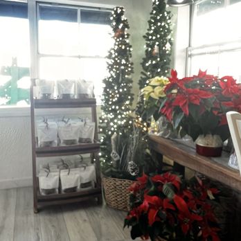 CHRISTOPHER’S CAFE - Updated December 2025 - 22 Photos & 23 Reviews ...