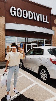 GOODWILL - ST LOUIS PARK - Updated October 2025 - 37 Reviews - 3575 ...