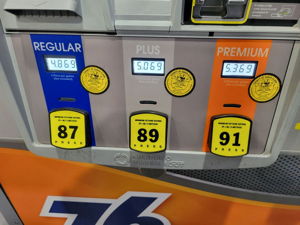 ALMADEN CENTER 76 - Updated January 2026 - 27 Photos & 51 Reviews ...