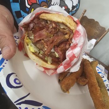 VOLCANO BURGERS - Updated June 2024 - 510 Photos & 902 Reviews - 3652 ...