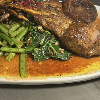 DIVAN RESTAURANT & BAR - Updated July 2024 - 1057 Photos & 737 Reviews ...