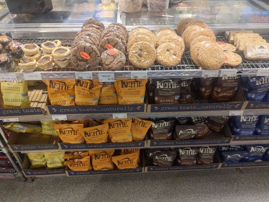 RED BARN MARKET-JAMES BAY - Updated May 2024 - 325 Menzies Street ...