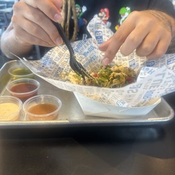 BLUE BURRO BURRITOS & CANTINA - Updated July 2024 - 226 Photos & 202 ...