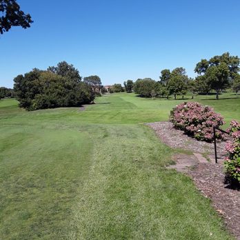 BROOKVIEW GOLF COURSE & LAWN BOWLING - Updated September 2025 - 18 ...