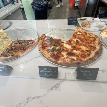 HEIRLOOM PIZZERIA - Updated December 2024 - 198 Photos & 195 Reviews ...