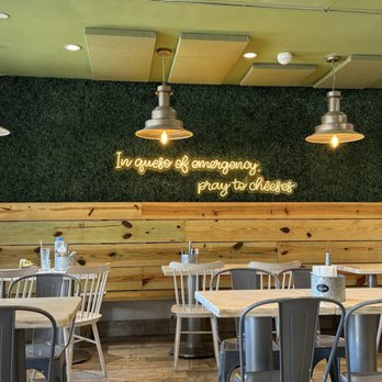 THE CHEESE COURSE - Updated July 2024 - 273 Photos & 412 Reviews - 1679 ...